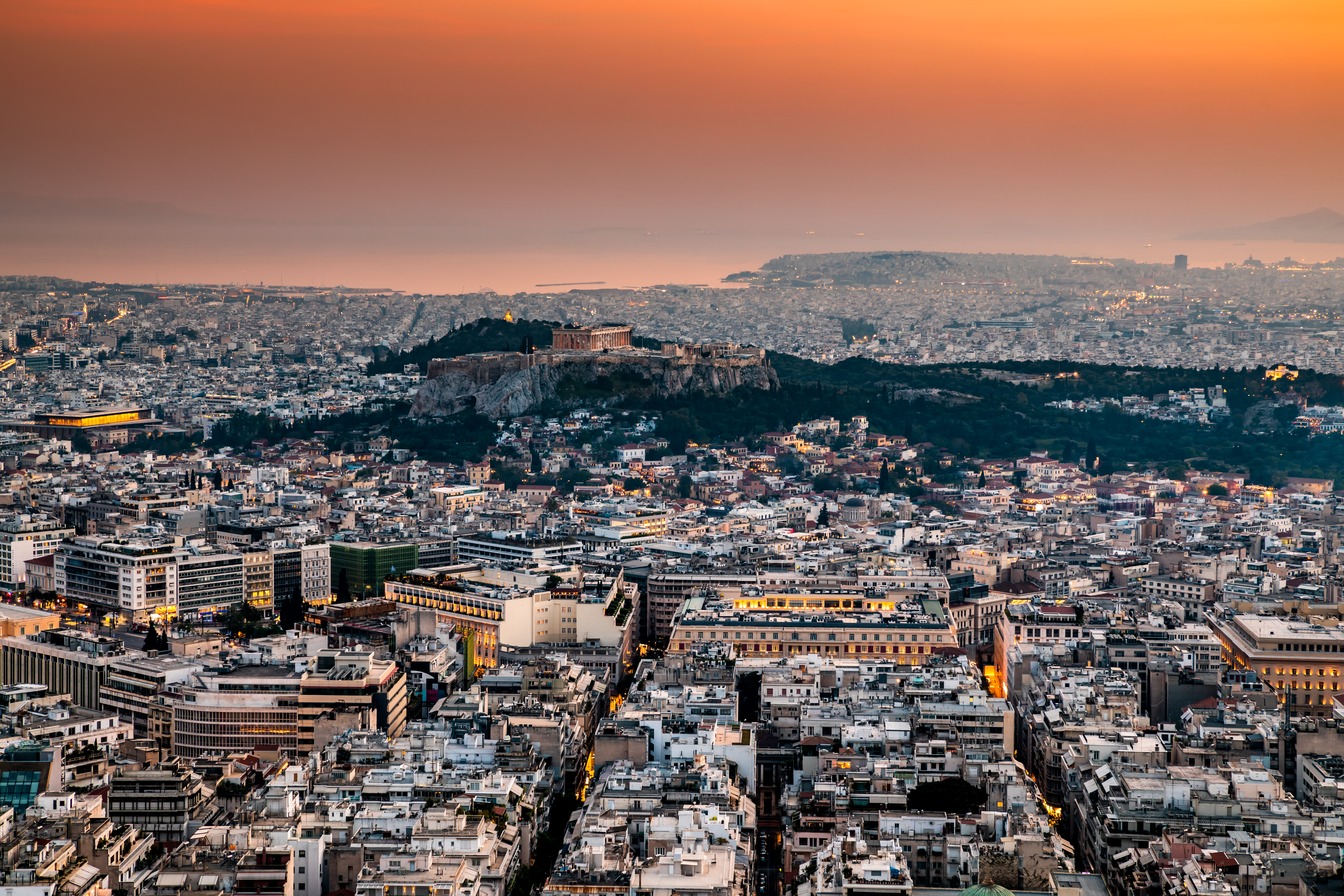 How Expensive Is It to Live in Greece? Your Guide for 2025 - Expat-u